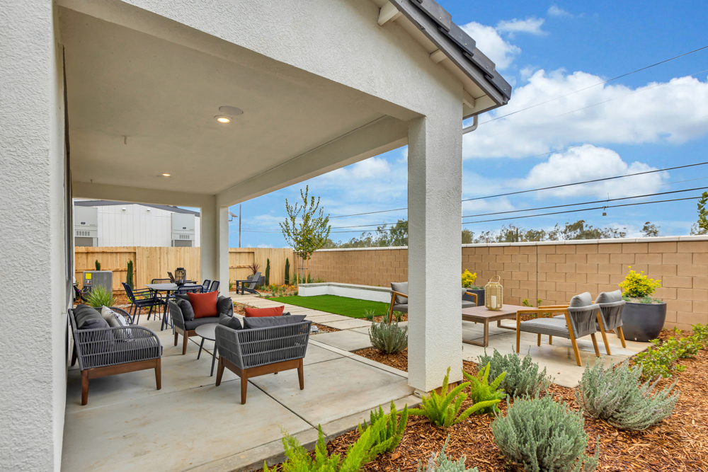 Trailhead-Archer at Trailhead at Wildhawk North in Sacramento, CA ...