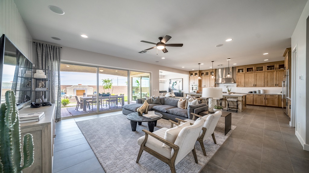 Shire at Paradisi Venture II Collection in Surprise, AZ - Taylor Morrison