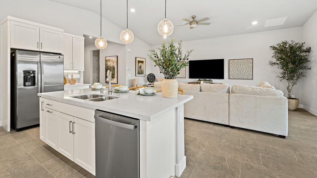 Amaryllis at The Amara Collection at Portofino at Lake Las Vegas in ...