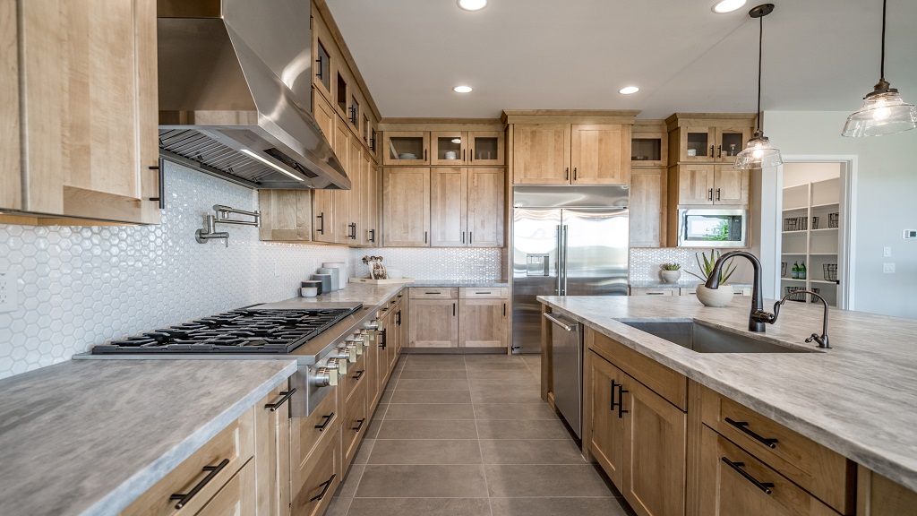 Shire at Paradisi Venture II Collection in Surprise, AZ - Taylor Morrison