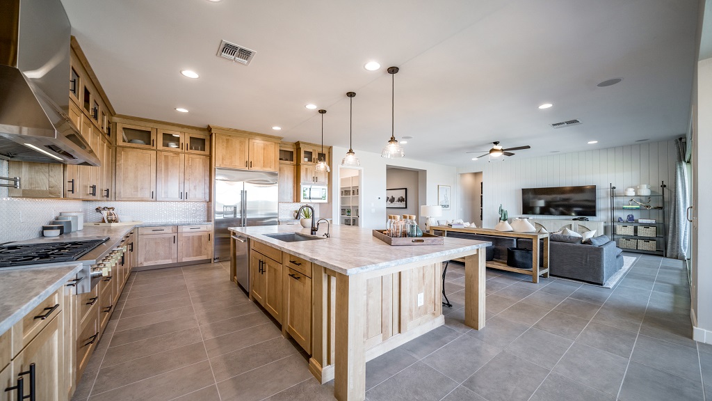 Shire at Paradisi Venture II Collection in Surprise, AZ - Taylor Morrison