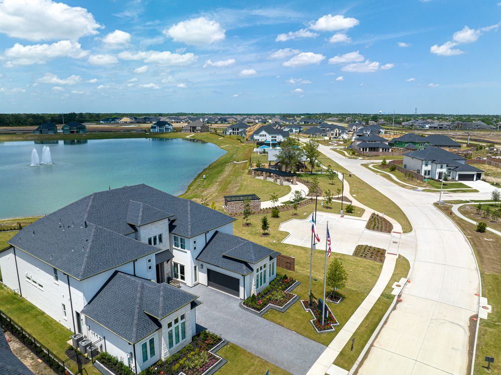 Friendswood, Texas Homes for Sale at Avalon at Friendswood 90s - Taylor ...