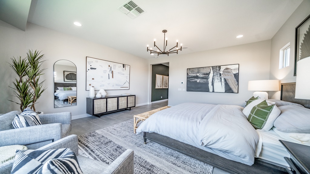 Shire at Paradisi Venture II Collection in Surprise, AZ - Taylor Morrison