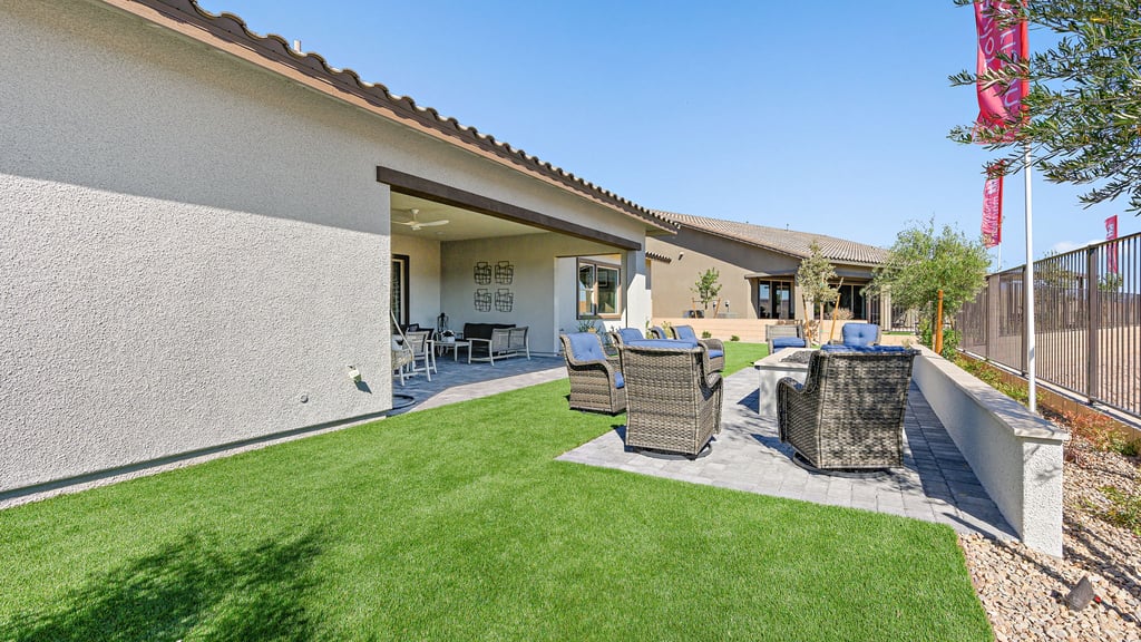 Allium at The Vista Pointe Collection at Portofino at Lake Las Vegas in ...