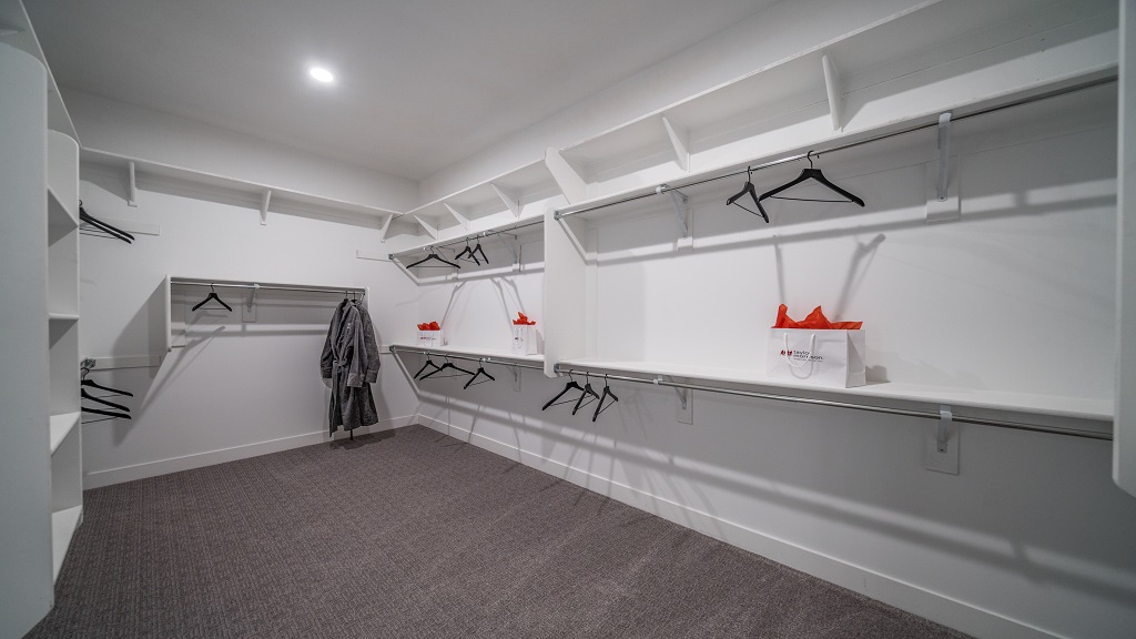 Shire at Paradisi Venture II Collection in Surprise, AZ - Taylor Morrison