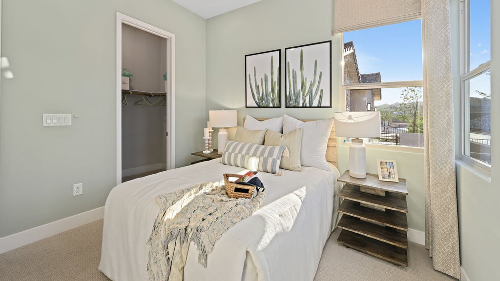 Amaryllis at The Amara Collection at Portofino at Lake Las Vegas in ...