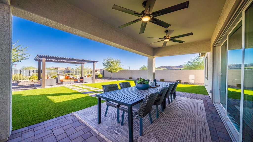 Octave at CantaMia at Estrella 55+ in Goodyear, AZ - Taylor Morrison