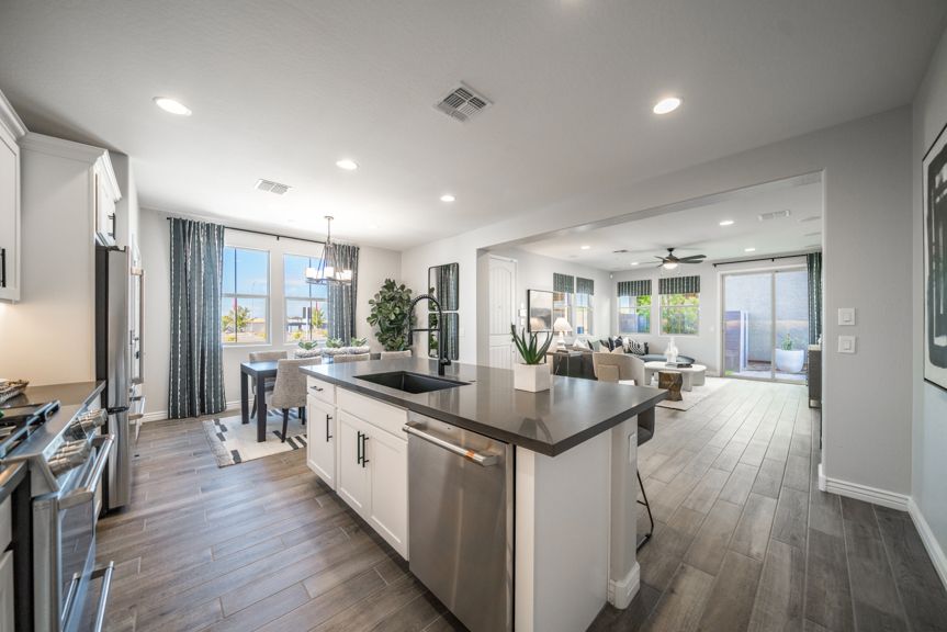Avondale, Arizona Homes for Sale at Parkside Villas Collection - Taylor ...